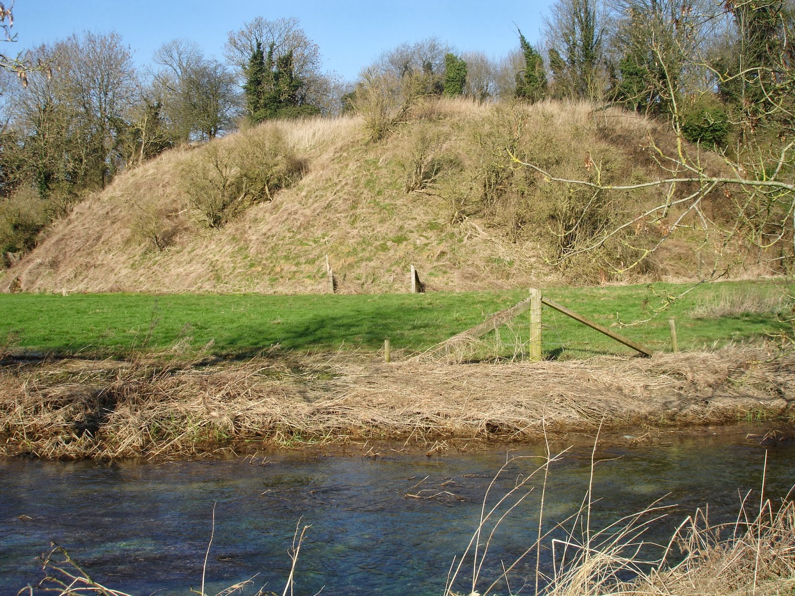 Silbury Hill / Sanctuary - Avebury Phase 3 - Prehistoric Britain